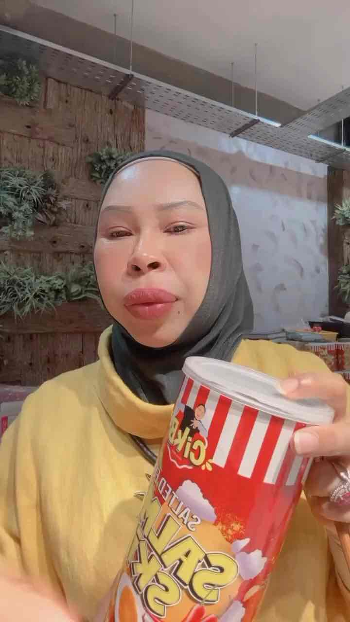 SALMON SKIN CIK B 280g+ (1 BALANG) | Lazada