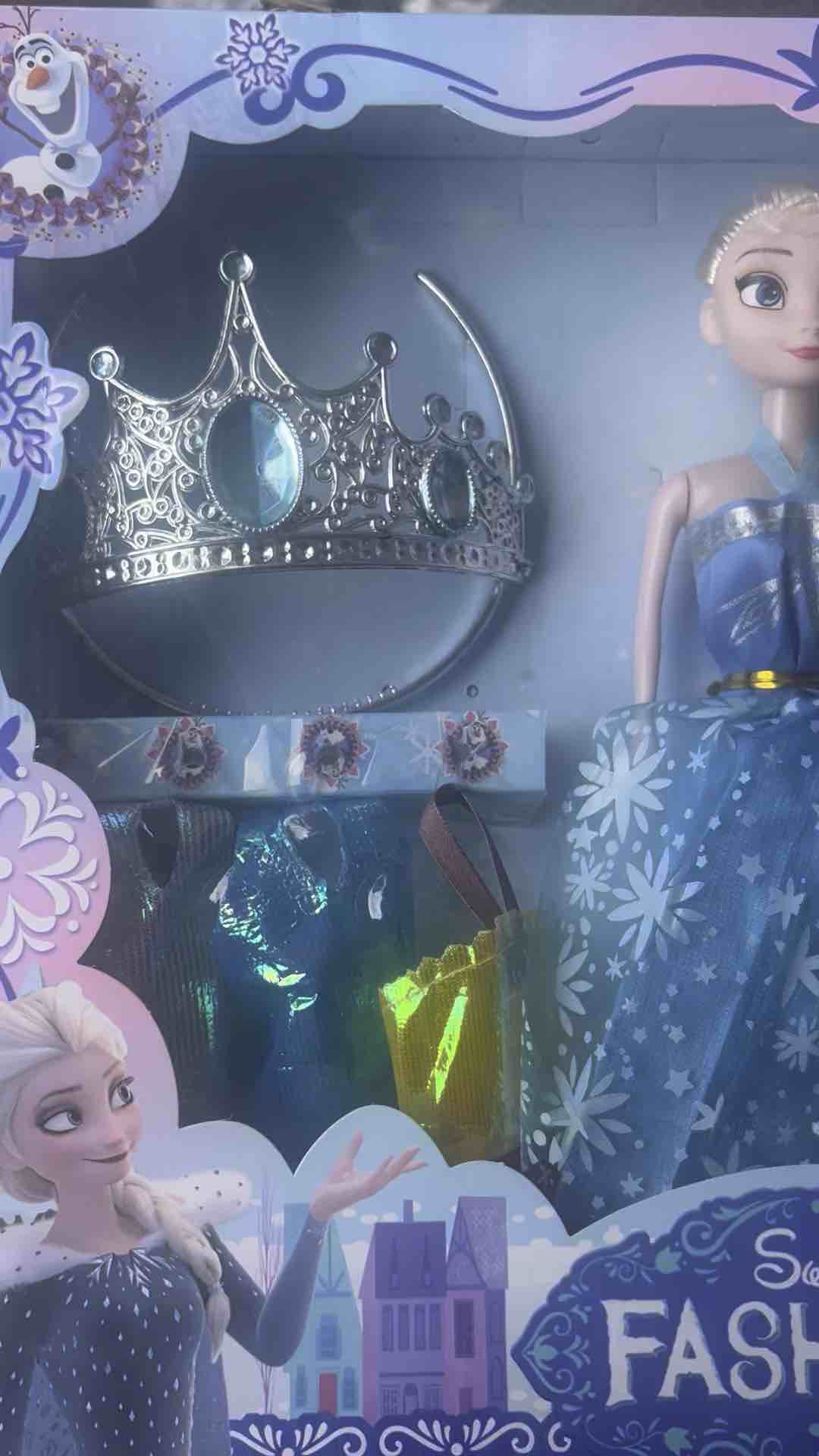 Frozen Elsa Doll with Crown, Handbag & Multiple Dresses – Royal Fashion ...