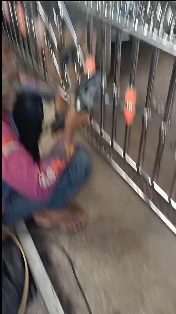 Langsol Batu Hijau Poles Kilat / Batu Hijau Poles Stainless Steel ...