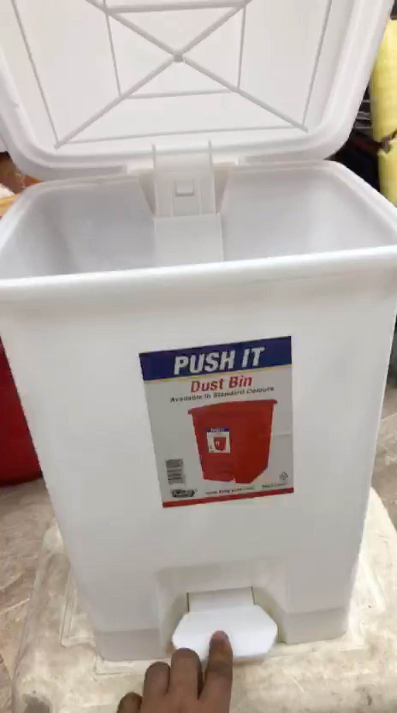 pedal push dustbin, garbage bin, dustbin with lid, beautiful simple ...