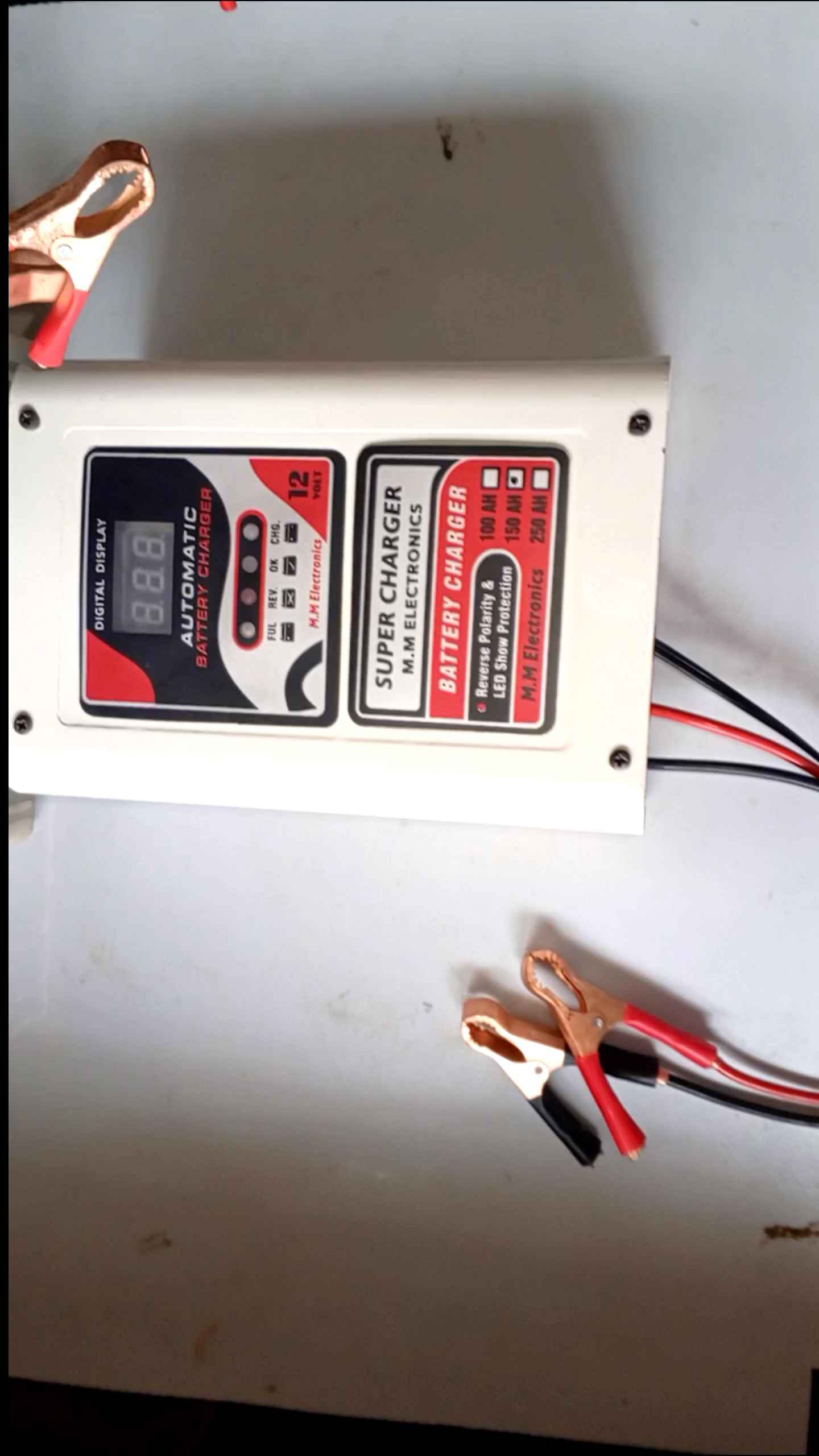 Battery charge 220v to 12v automatic charge | Daraz.pk