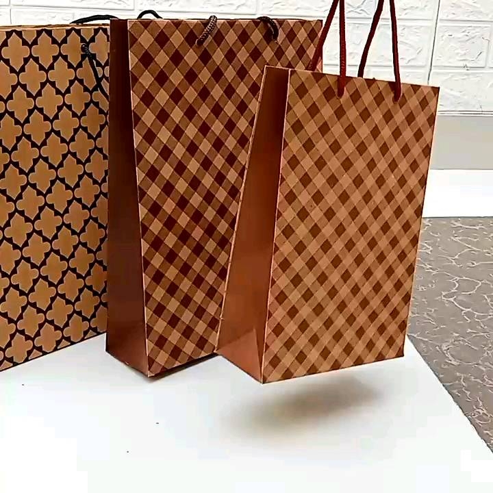 Pack of 10 Gift Bags - Paper Bags, Goodie Bags, Party Bags, Shopping ...