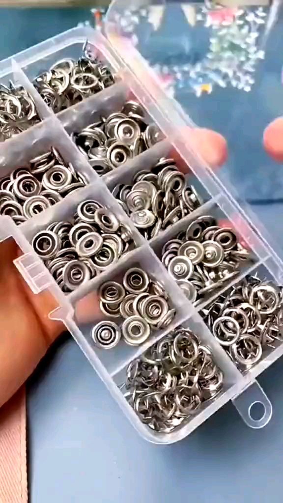 BUTTON PILERMETAL BUTTON PILER KIT WITH 50 BUTTONS - HIGH QUALITY ...