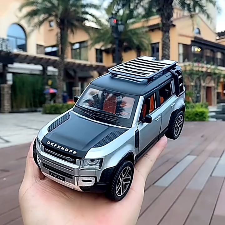 1:24 alloy diecast model Land Rover Defender metal car model | Daraz.pk