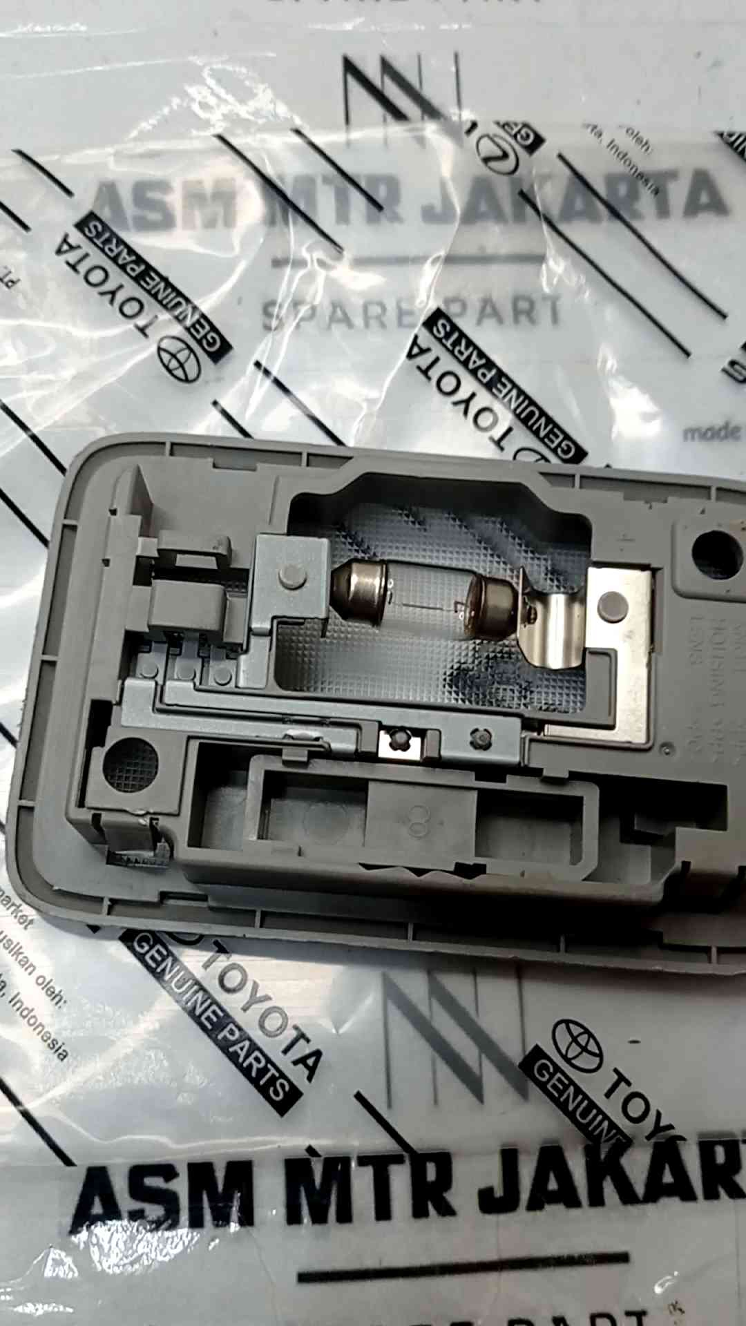 LAMPU PLAFON AVANZA XENIA RUSH TERIOS ORIGINAL 1PC | Lazada Indonesia