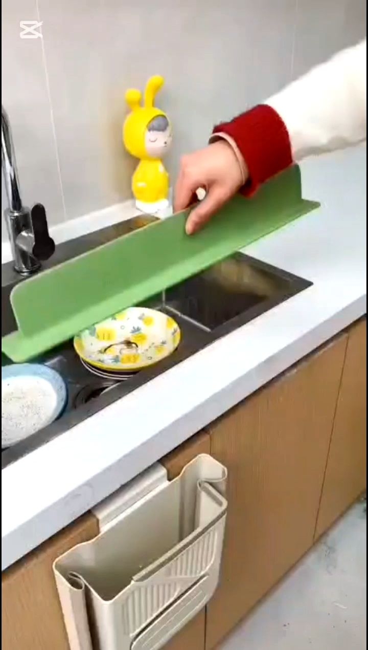 Kd/ss/Silicone Sink Baffle Splash Guard Oil-Proof with Suction/Silicone ...