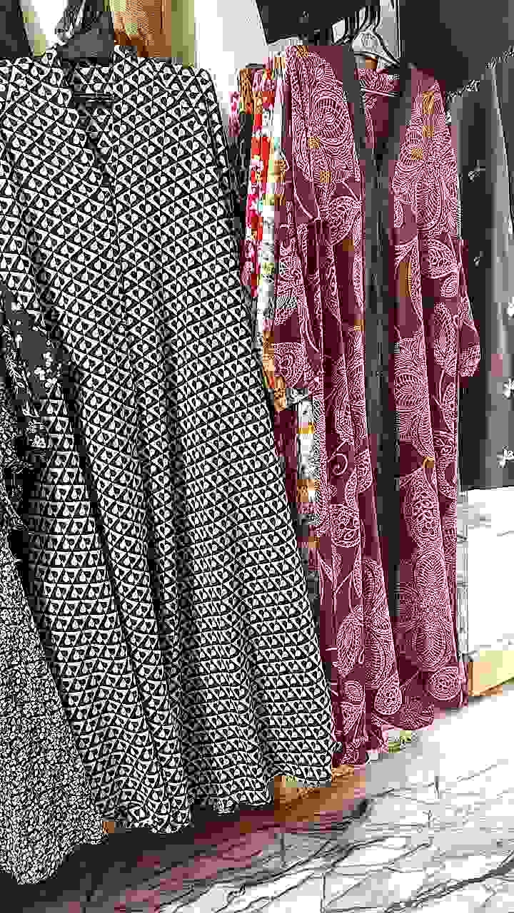 Abaya Women | Plain, Embroidered & Printed Designs | Premium Zoom ...