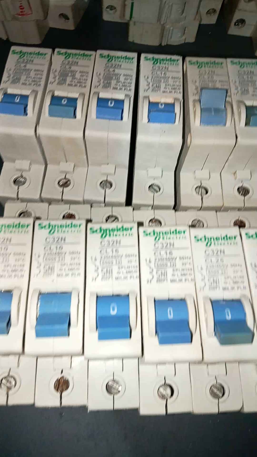 MCB PLN SCHNEIDER C32N | Lazada Indonesia